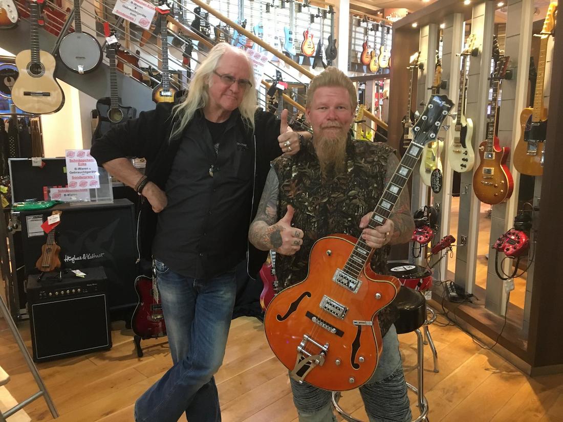 Pontus J Back - Official Website - NEWS & BLOG